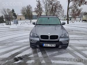 Grey BMW X5 2007 in Rezekne, with an engine capacity of 3.00 L and mileage of 415 thousand km for 7000 €, photo 7 on AUTOMOTO.COM.LV