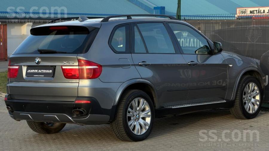 Grey BMW X5 2007 in Liepaja, with an engine capacity of 4.80 L and mileage of 263 thousand km for 6750 €, photo 4 on AUTOMOTO.COM.LV