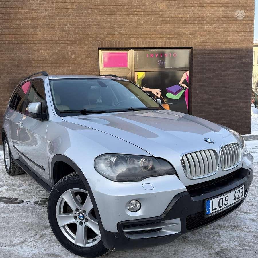 Grey BMW X5 2007 in Kaisiadorys, with an engine capacity of 2.99 L and mileage of 295 thousand km for 6750 €, photo 4 on AUTOMOTO.COM.LV