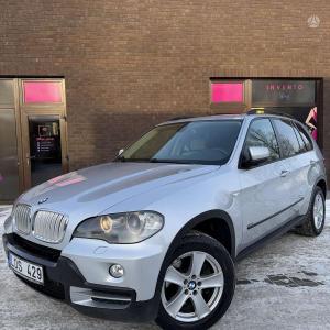 Grey BMW X5 2007 in Kaisiadorys, with an engine capacity of 2.99 L and mileage of 295 thousand km for 6750 €, photo 5 on AUTOMOTO.COM.LV