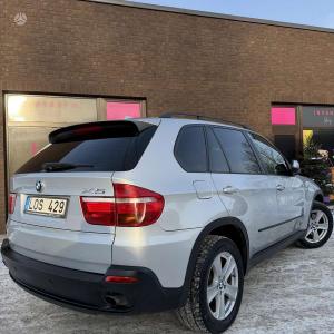 Grey BMW X5 2007 in Kaisiadorys, with an engine capacity of 2.99 L and mileage of 295 thousand km for 6750 €, photo 14 on AUTOMOTO.COM.LV