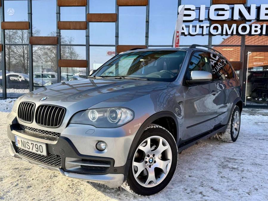 Grey BMW X5 2007 in Kaunas, with an engine capacity of 3.00 L and mileage of 386 thousand km for 8400 €, photo 2 on AUTOMOTO.COM.LV