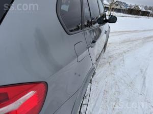 Grey BMW X5 2007 in Jelgava, with an engine capacity of 3.00 L and mileage of 0 thousand km for 9250 €, photo 8 on AUTOMOTO.COM.LV