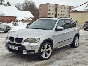 Grey BMW X5 2007 in Silute, with an engine capacity of 3.00 L and mileage of 370 thousand km for 6400 €, photo 4 on AUTOMOTO.COM.LV