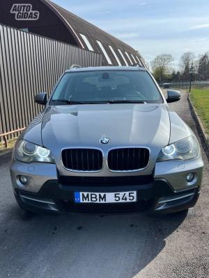Grey BMW X5 2007 in Marijampole, with an engine capacity of 3.00 L and mileage of 353 thousand km for 6600 €, photo 3 on AUTOMOTO.COM.LV