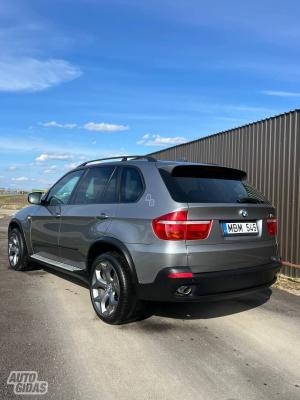 Grey BMW X5 2007 in Marijampole, with an engine capacity of 3.00 L and mileage of 353 thousand km for 6600 €, photo 6 on AUTOMOTO.COM.LV