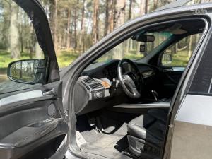 Pelēks BMW X5 2007 Viļņa, ar dzinēja tilpumu 3.00 L un nobraukumu 401 tūkst. km par 7900 €, foto 8 vietnē AUTOMOTO.COM.LV