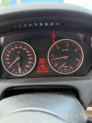 Grey BMW X5 2007 in Rezekne, with an engine capacity of 3.00 L and mileage of 423 thousand km for 7200 €, photo 6 on AUTOMOTO.COM.LV