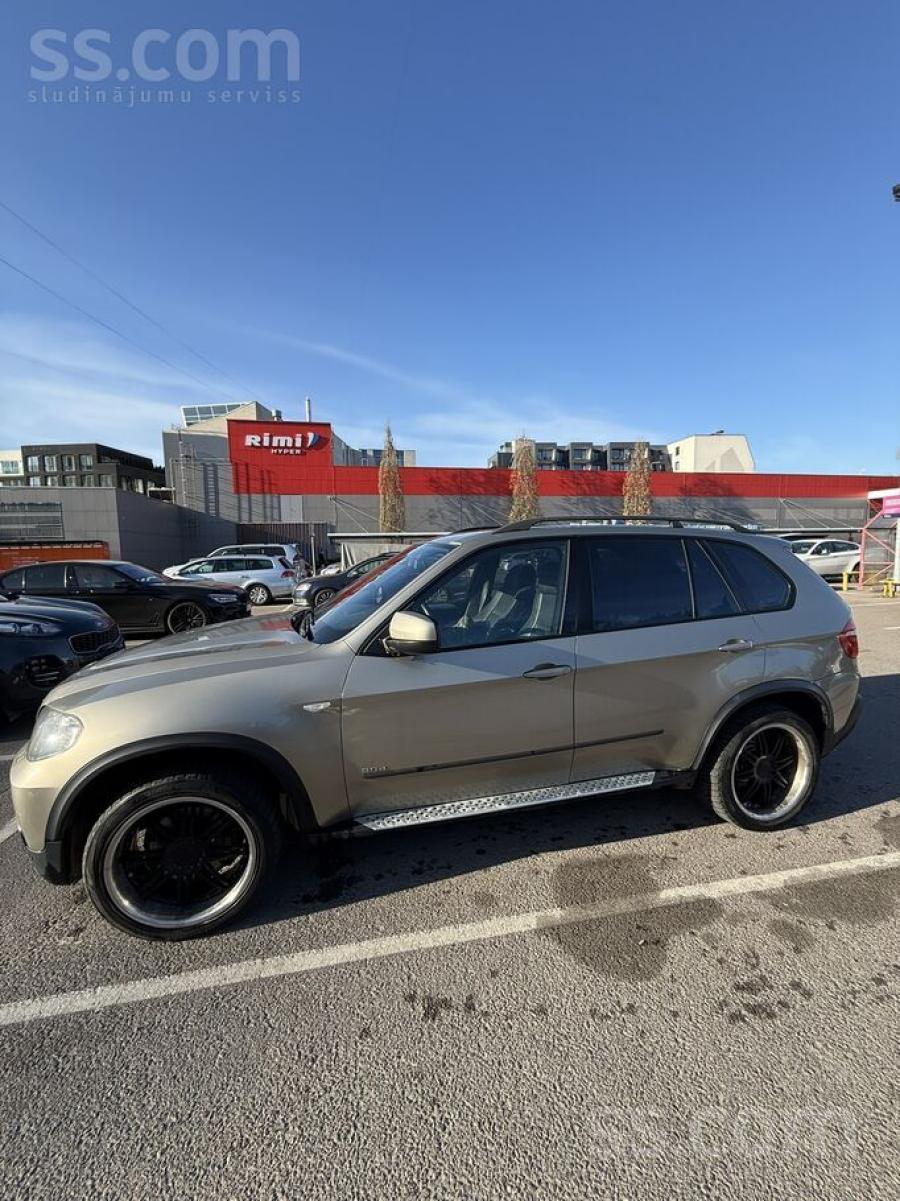 Pelēks BMW X5 2007 Rīga, ar dzinēja tilpumu 3.00 L un nobraukumu 413 tūkst. km par 6900 €, foto 11 vietnē AUTOMOTO.COM.LV