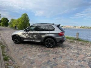 Grey BMW X5 2007 in Riga, with an engine capacity of 4.80 L and mileage of 22 thousand km for 6880 €, photo 3 on AUTOMOTO.COM.LV