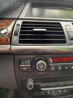 Grey BMW X5 2007 in Riga, with an engine capacity of 4.80 L and mileage of 22 thousand km for 6880 €, photo 11 on AUTOMOTO.COM.LV