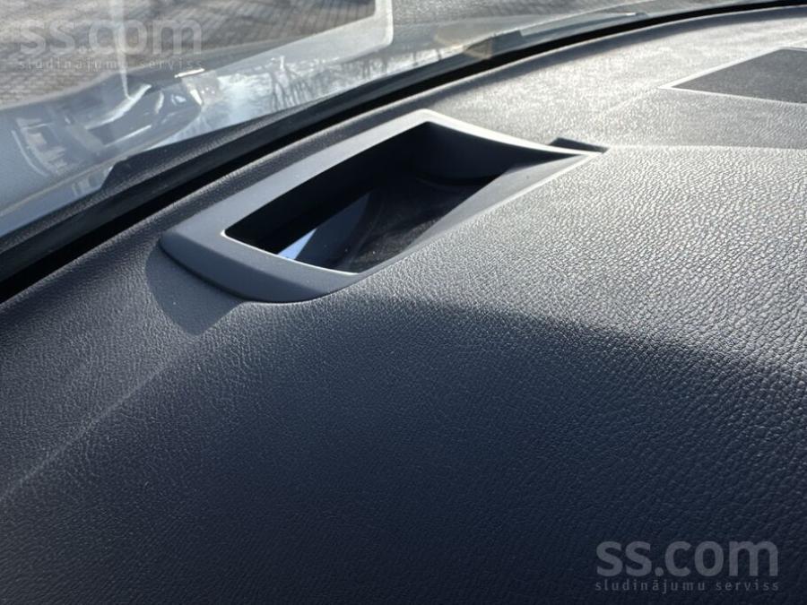 Pelēks BMW X5 2007 Liepāja, ar dzinēja tilpumu 3.00 L un nobraukumu 327 tūkst. km par 8800 €, foto 9 vietnē AUTOMOTO.COM.LV