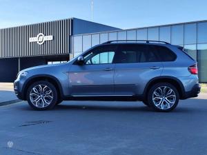 Pelēks BMW X5 2007 Šauļi, ar dzinēja tilpumu 3.00 L un nobraukumu 0 tūkst. km par 8600 €, foto 5 vietnē AUTOMOTO.COM.LV