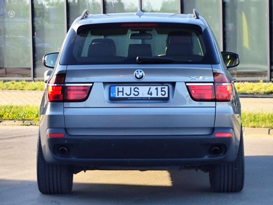 Pelēks BMW X5 2007 Šauļi, ar dzinēja tilpumu 3.00 L un nobraukumu 0 tūkst. km par 8600 €, foto 7 vietnē AUTOMOTO.COM.LV
