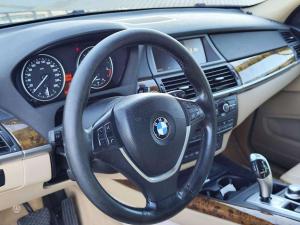 Pelēks BMW X5 2007 Šauļi, ar dzinēja tilpumu 3.00 L un nobraukumu 0 tūkst. km par 8600 €, foto 14 vietnē AUTOMOTO.COM.LV