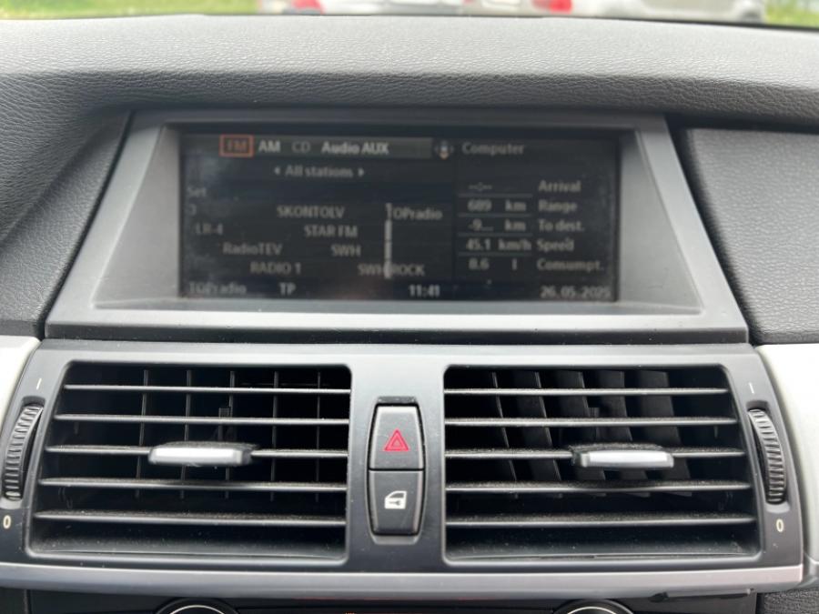Grey BMW X5 2007 in Riga, with an engine capacity of 3.00 L and mileage of 322 thousand km for 10490 €, photo 26 on AUTOMOTO.COM.LV