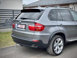 Grey BMW X5 2007 in Jelgava, with an engine capacity of 3.00 L and mileage of 313 thousand km for 8800 €, photo 9 on AUTOMOTO.COM.LV