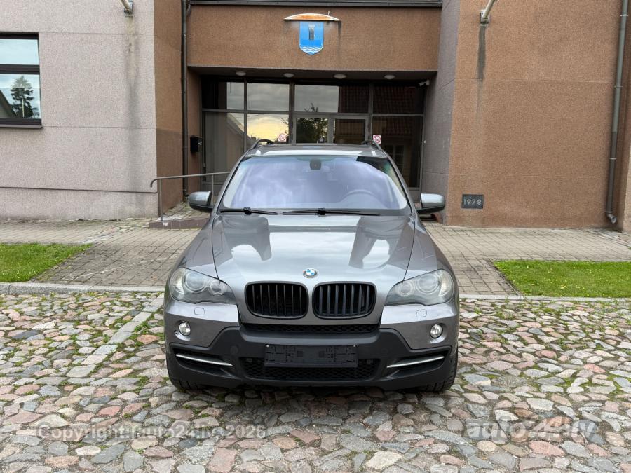 Pelēks BMW X5 2007 Paide, ar dzinēja tilpumu 3.00 L un nobraukumu 296 tūkst. km par 6790 €, foto 4 vietnē AUTOMOTO.COM.LV