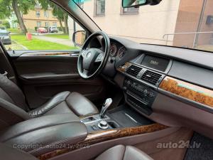 Pelēks BMW X5 2007 Paide, ar dzinēja tilpumu 3.00 L un nobraukumu 296 tūkst. km par 6790 €, foto 11 vietnē AUTOMOTO.COM.LV