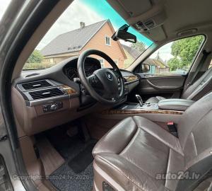 Pelēks BMW X5 2007 Paide, ar dzinēja tilpumu 3.00 L un nobraukumu 296 tūkst. km par 6790 €, foto 16 vietnē AUTOMOTO.COM.LV