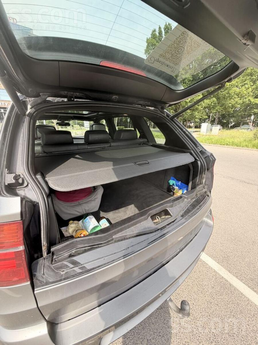 Grey BMW X5 2007 in Riga, with an engine capacity of 3.00 L and mileage of 335 thousand km for 6500 €, photo 8 on AUTOMOTO.COM.LV