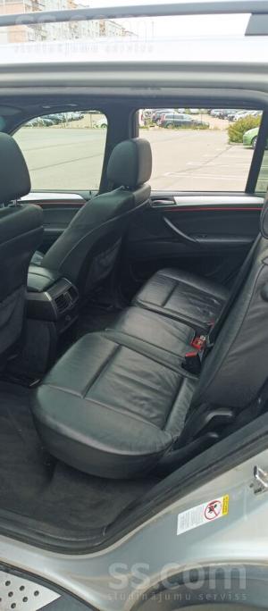 Pelēks BMW X5 2007 Rīga, ar dzinēja tilpumu 3.00 L un nobraukumu 244 tūkst. km par 4500 €, foto 8 vietnē AUTOMOTO.COM.LV