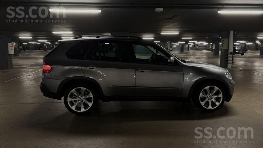 Pelēks BMW X5 2007 Rīga, ar dzinēja tilpumu 3.00 L un nobraukumu 345 tūkst. km par 9000 €, foto 7 vietnē AUTOMOTO.COM.LV