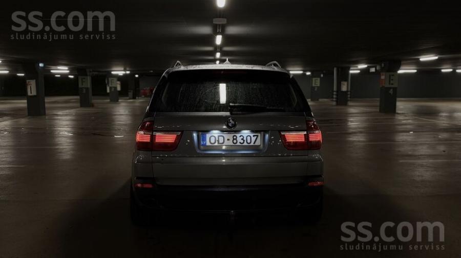 Pelēks BMW X5 2007 Rīga, ar dzinēja tilpumu 3.00 L un nobraukumu 345 tūkst. km par 9000 €, foto 8 vietnē AUTOMOTO.COM.LV