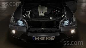 Pelēks BMW X5 2007 Rīga, ar dzinēja tilpumu 3.00 L un nobraukumu 345 tūkst. km par 9000 €, foto 12 vietnē AUTOMOTO.COM.LV