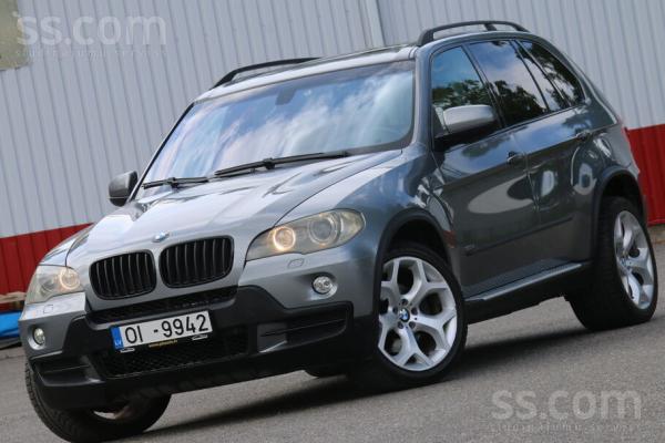 Pelēks BMW X5 2007 Rīga, ar dzinēja tilpumu 3.00 L un nobraukumu 321 tūkst. km par 7990 €, foto 1 vietnē AUTOMOTO.COM.LV