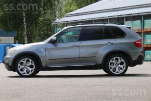 Pelēks BMW X5 2007 Rīga, ar dzinēja tilpumu 3.00 L un nobraukumu 321 tūkst. km par 7990 €, foto 6 vietnē AUTOMOTO.COM.LV