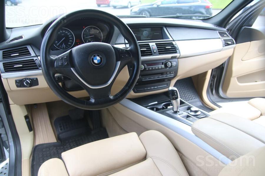 Pelēks BMW X5 2007 Rīga, ar dzinēja tilpumu 3.00 L un nobraukumu 321 tūkst. km par 7990 €, foto 10 vietnē AUTOMOTO.COM.LV