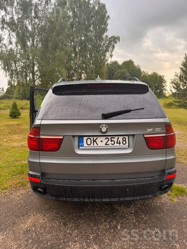 Pelēks BMW X5 2007 Rēzekne, ar dzinēja tilpumu 3.00 L un nobraukumu 425 tūkst. km par 6500 €, foto 3 vietnē AUTOMOTO.COM.LV