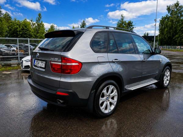 Pelēks BMW X5 2007 Pakruojis, ar dzinēja tilpumu 2.99 L un nobraukumu 447 tūkst. km par 5700 €, foto 4 vietnē AUTOMOTO.COM.LV