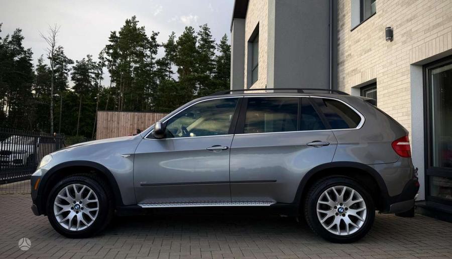 Pelēks BMW X5 2007 Viļņa, ar dzinēja tilpumu 4.80 L un nobraukumu 209 tūkst. km par 5500 €, foto 11 vietnē AUTOMOTO.COM.LV