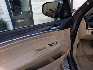 Pelēks BMW X5 2007 Viļņa, ar dzinēja tilpumu 4.80 L un nobraukumu 209 tūkst. km par 5500 €, foto 29 vietnē AUTOMOTO.COM.LV