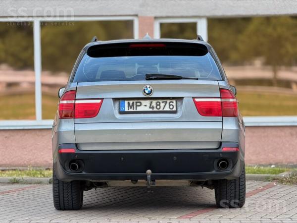 Pelēks BMW X5 2007 Rīga, ar dzinēja tilpumu 3.00 L un nobraukumu 422 tūkst. km par 7995 €, foto 3 vietnē AUTOMOTO.COM.LV