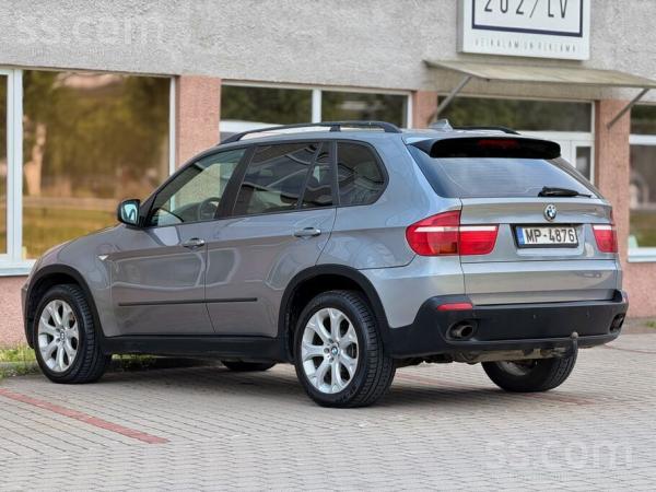 Pelēks BMW X5 2007 Rīga, ar dzinēja tilpumu 3.00 L un nobraukumu 422 tūkst. km par 7995 €, foto 5 vietnē AUTOMOTO.COM.LV