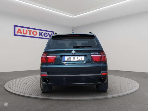 Pelēks BMW X5 2007 Viļņa, ar dzinēja tilpumu 3.00 L un nobraukumu 324 tūkst. km par 8499 €, foto 4 vietnē AUTOMOTO.COM.LV