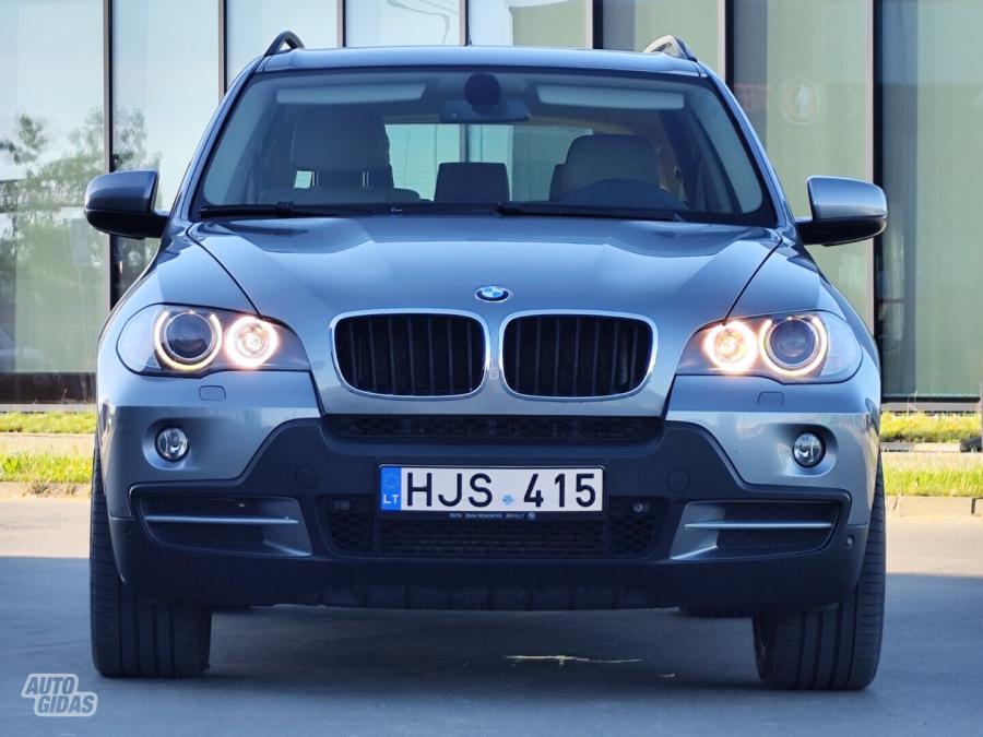 Pelēks BMW X5 2007 Šauļi, ar dzinēja tilpumu 3.00 L un nobraukumu 0 tūkst. km par 8600 €, foto 3 vietnē AUTOMOTO.COM.LV
