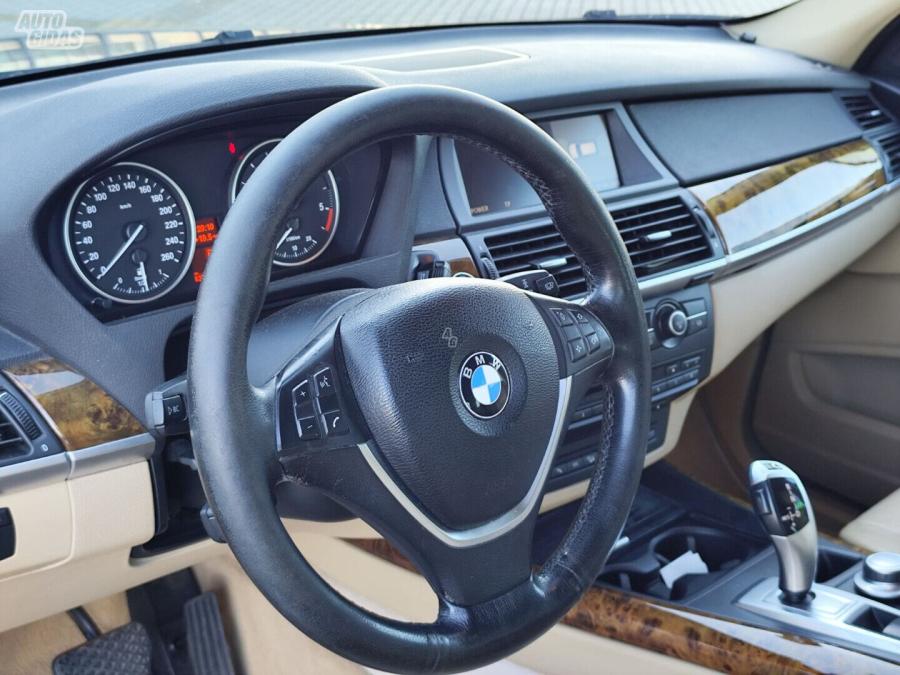 Pelēks BMW X5 2007 Šauļi, ar dzinēja tilpumu 3.00 L un nobraukumu 0 tūkst. km par 8600 €, foto 14 vietnē AUTOMOTO.COM.LV