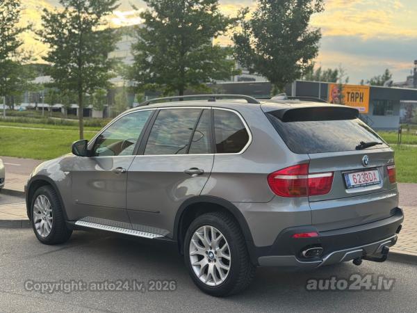 Pelēks BMW X5 2007 Tallina, ar dzinēja tilpumu 4.80 L un nobraukumu 210 tūkst. km par 8000 €, foto 1 vietnē AUTOMOTO.COM.LV