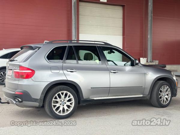 Pelēks BMW X5 2007 Tallina, ar dzinēja tilpumu 4.80 L un nobraukumu 210 tūkst. km par 8000 €, foto 4 vietnē AUTOMOTO.COM.LV