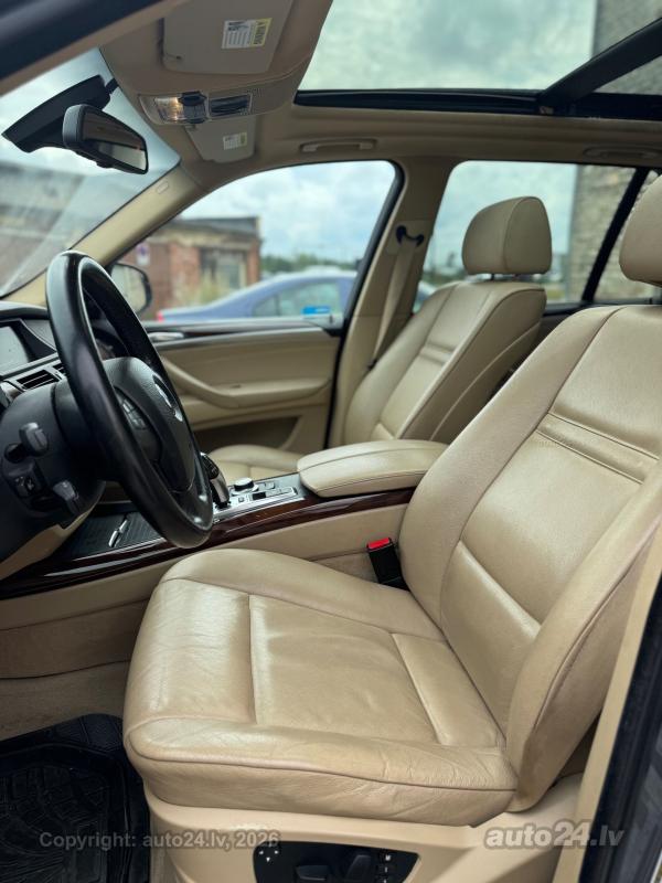 Pelēks BMW X5 2007 Tallina, ar dzinēja tilpumu 4.80 L un nobraukumu 210 tūkst. km par 8000 €, foto 7 vietnē AUTOMOTO.COM.LV