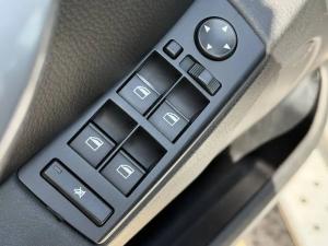 Pelēks BMW X5 2007 Rīga, ar dzinēja tilpumu 3.00 L un nobraukumu 313 tūkst. km par 5900 €, foto 9 vietnē AUTOMOTO.COM.LV