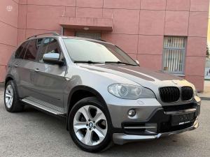 Pelēks BMW X5 2007 Utena, ar dzinēja tilpumu 2.99 L un nobraukumu 243 tūkst. km par 7770 €, foto  vietnē AUTOMOTO.COM.LV