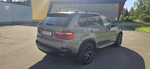 Grey BMW X5 2007 in Kaunas, with an engine capacity of 2.99 L and mileage of 273 thousand km for 8600 €, photo 6 on AUTOMOTO.COM.LV