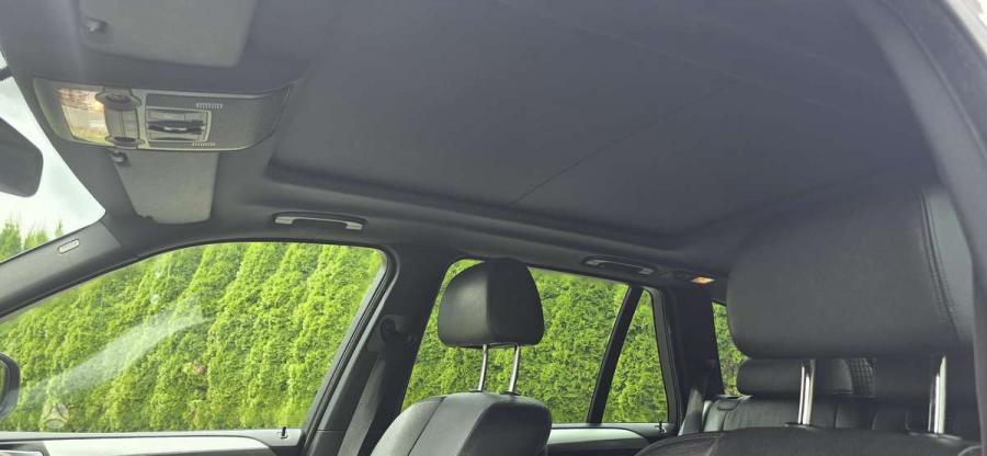 Grey BMW X5 2007 in Kaunas, with an engine capacity of 2.99 L and mileage of 273 thousand km for 8600 €, photo 12 on AUTOMOTO.COM.LV