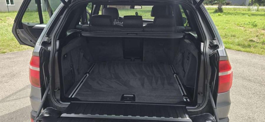 Grey BMW X5 2007 in Kaunas, with an engine capacity of 2.99 L and mileage of 273 thousand km for 8600 €, photo 15 on AUTOMOTO.COM.LV