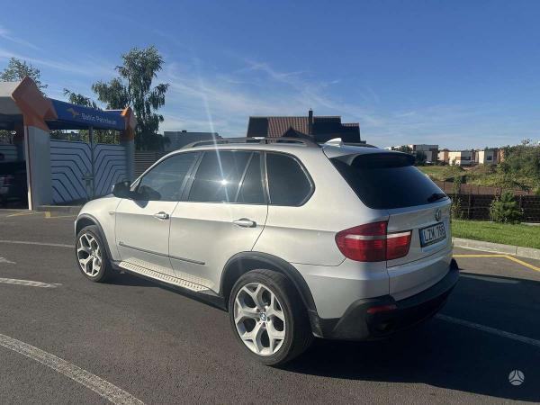 Pelēks BMW X5 2007 Viļņa, ar dzinēja tilpumu 2.99 L un nobraukumu 324 tūkst. km par 8200 €, foto 8 vietnē AUTOMOTO.COM.LV